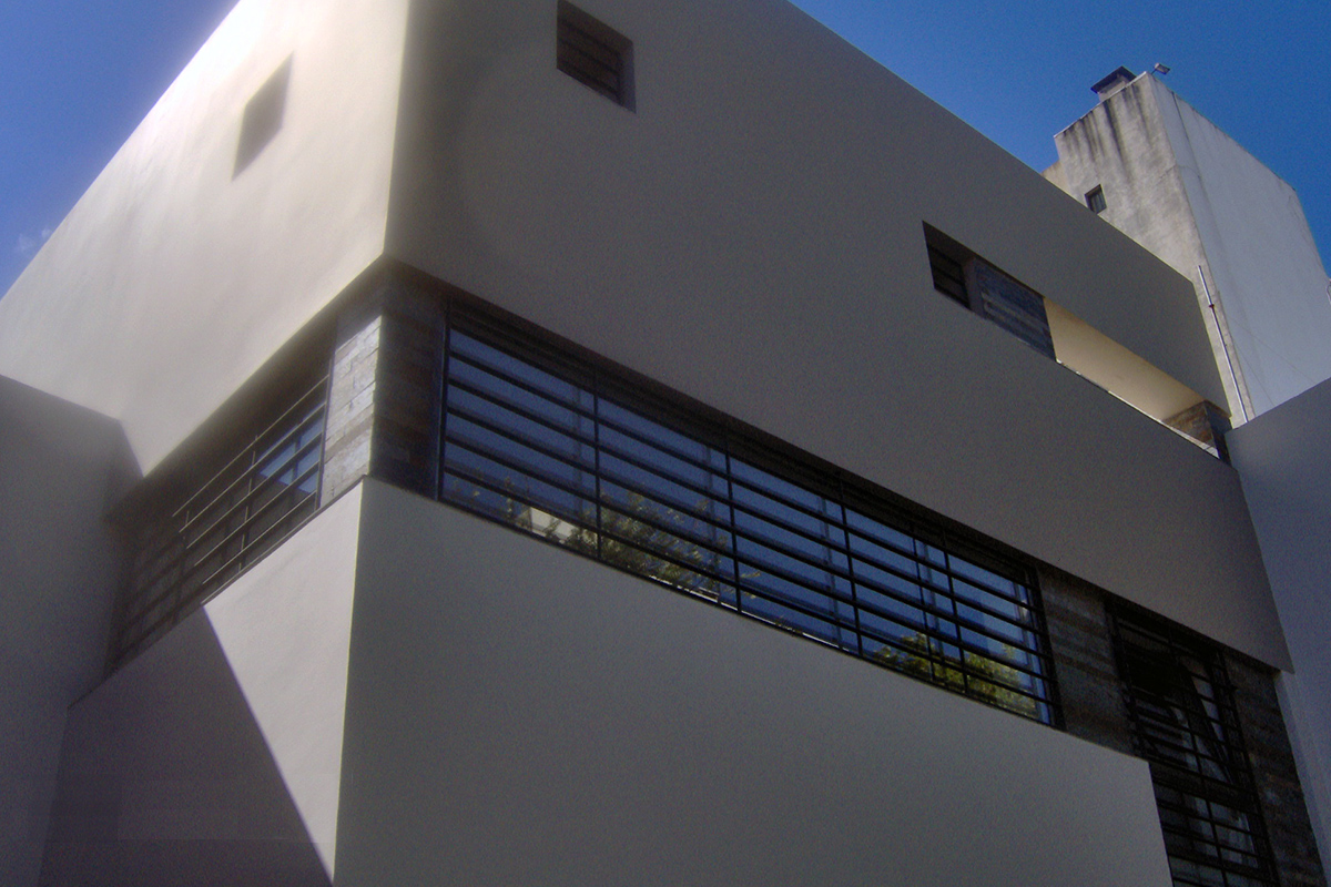 Gregorio Suarez | Castrum